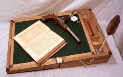 PORTABLE WRITING DESK